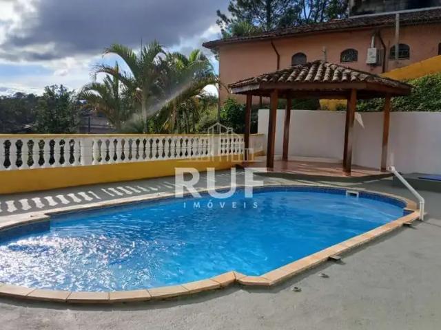 Casa / Sobrado em Condomínio para Locação em Atibaia/SP Vila Petrópolis 3 Quartos