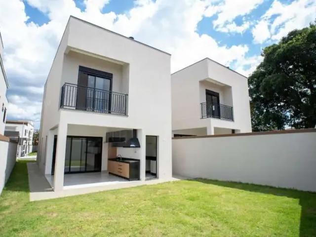 Casa / Sobrado em Condomínio para Locação em Atibaia/SP Vila Santista 3 Quartos