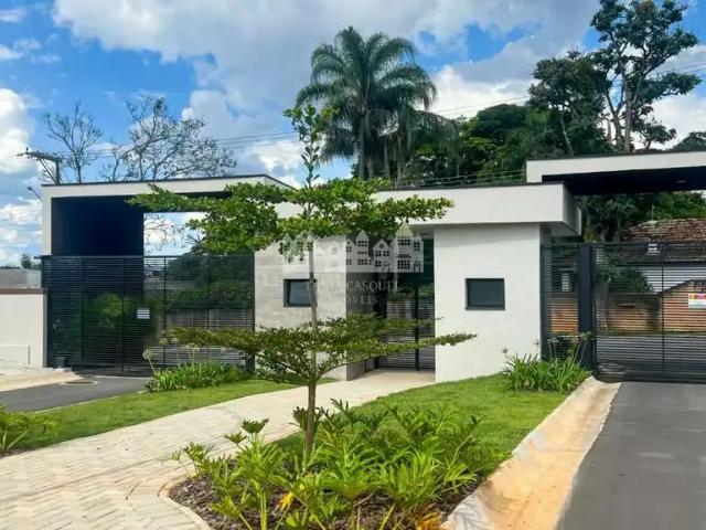 Casa / Sobrado em Condomínio para Locação em Atibaia/SP Vila Santista 3 Quartos