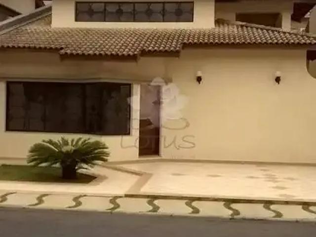 Casa / Sobrado em Condomínio para Locação em Atibaia/SP Vila Santista 3 Quartos