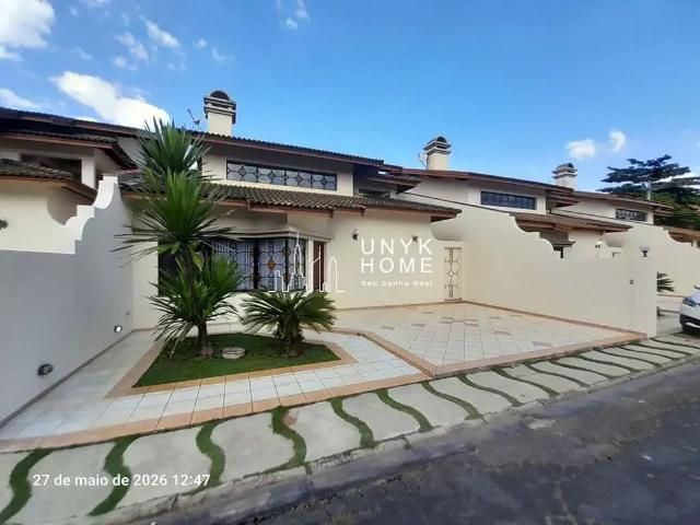 Casa / Sobrado em Condomínio para Locação em Atibaia/SP Vila Santista 3 Quartos