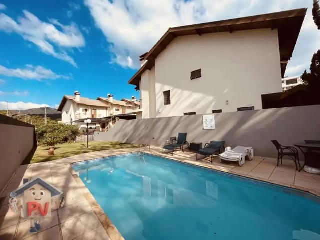 Casa / Sobrado em Condomínio para Locação em Atibaia/SP Vila Santista 3 Quartos