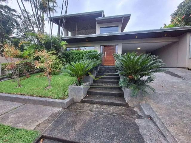 Casa / Sobrado em Condomínio para Locação em Barueri/SP Alphaville 4 Quartos
