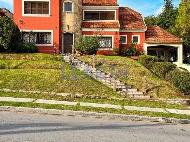 Casa / Sobrado em Condomínio para Locação em Barueri/SP Alphaville 4 Quartos