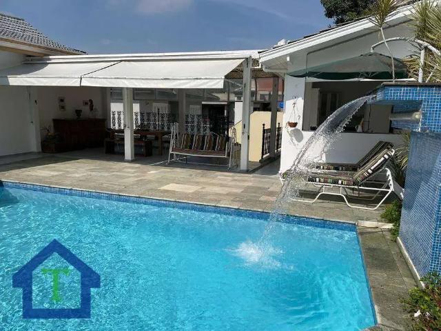 Casa / Sobrado em Condomínio para Locação em Barueri/SP Alphaville 4 Quartos