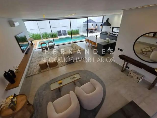 Casa / Sobrado em Condomínio para Locação em Barueri/SP Alphaville 4 Quartos