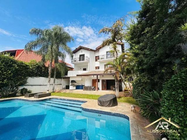 Casa / Sobrado em Condomínio para Locação em Barueri/SP Alphaville 4 Quartos