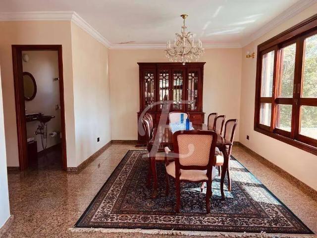 Casa / Sobrado em Condomínio para Locação em Barueri/SP Alphaville 4 Quartos