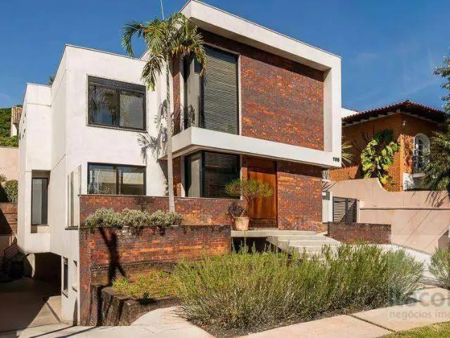 Casa / Sobrado em Condomínio para Locação em Barueri/SP Alphaville 3 Quartos