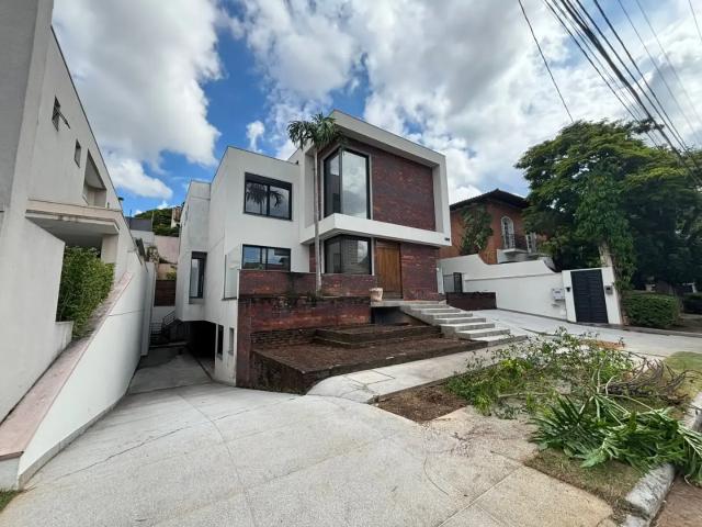 Casa / Sobrado em Condomínio para Locação em Barueri/SP Alphaville Residencial Um 5 Quartos