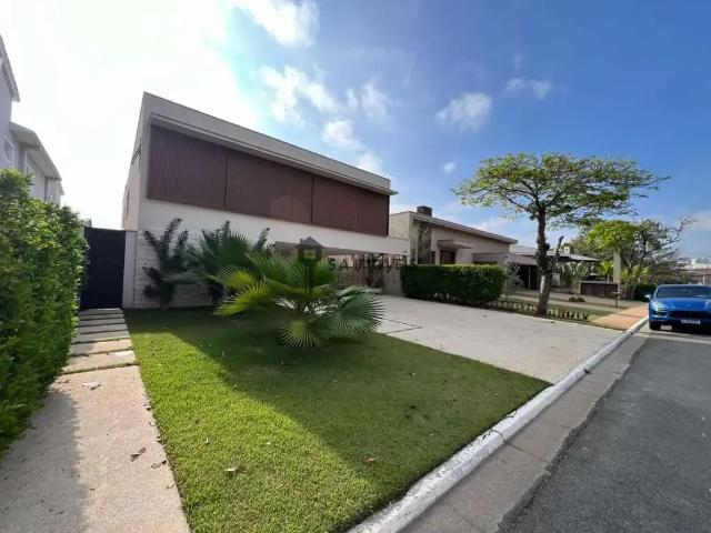 Casa / Sobrado em Condomínio para Locação em Barueri/SP Alphaville Residencial Zero 4 Quartos