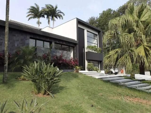 Casa / Sobrado em Condomínio para Locação em Barueri/SP Alphaville Residencial Dois 4 Quartos
