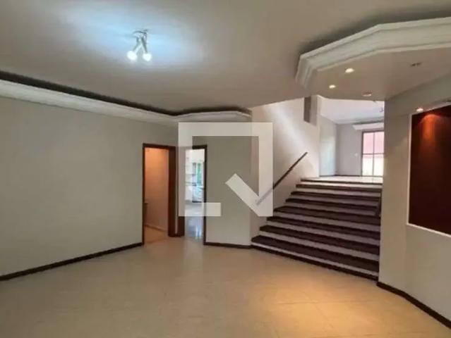Casa / Sobrado em Condomínio para Locação em Barueri/SP Jardim Paulista 3 Quartos