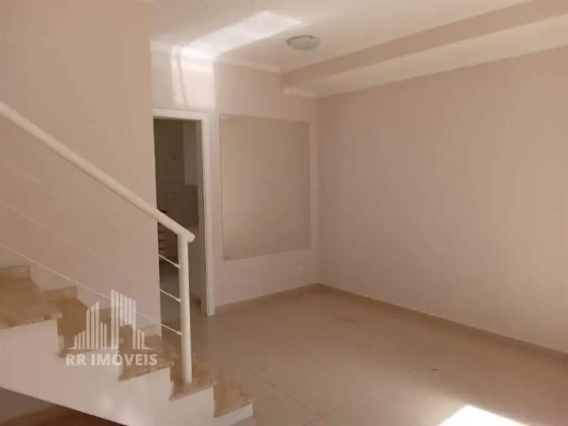 Casa / Sobrado em Condomínio para Locação em Barueri/SP Jardim Regina Alice 3 Quartos