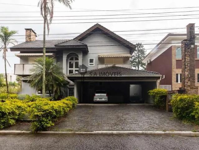 Casa / Sobrado em Condomínio para Locação em Barueri/SP Residencial Morada dos Lagos 4 Quartos