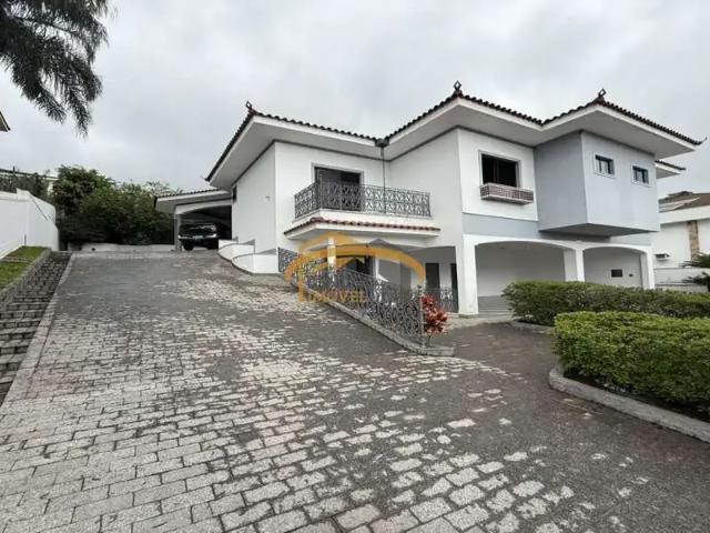 Casa / Sobrado em Condomínio para Locação em Barueri/SP Residencial Tamboré 5 Quartos