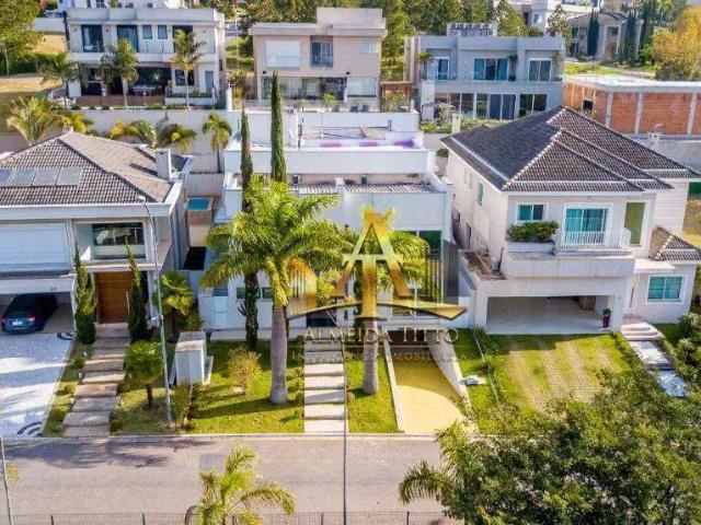 Casa / Sobrado em Condomínio para Locação em Barueri/SP Tamboré 4 Quartos