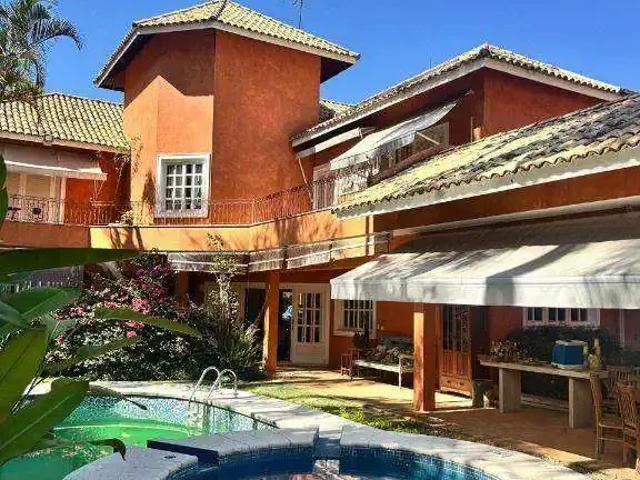 Casa / Sobrado em Condomínio para Locação em Barueri/SP Tamboré 4 Quartos