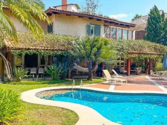 Casa / Sobrado em Condomínio para Locação em Barueri/SP Tamboré 4 Quartos