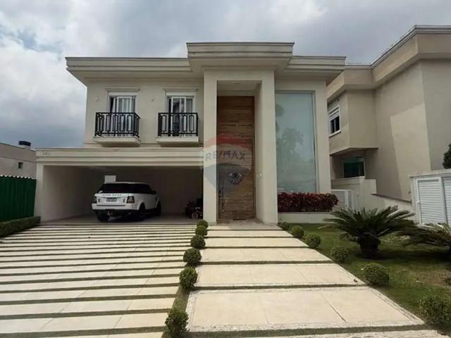 Casa / Sobrado em Condomínio para Locação em Barueri/SP Tamboré 4 Quartos