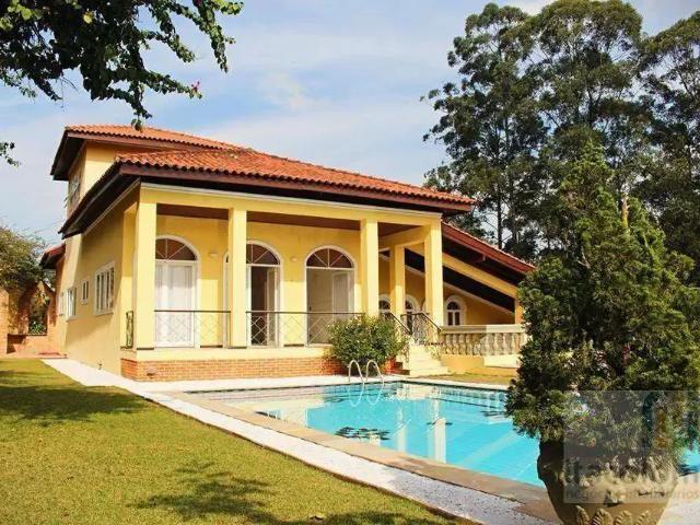 Casa / Sobrado em Condomínio para Locação em Barueri/SP Tamboré 5 Quartos