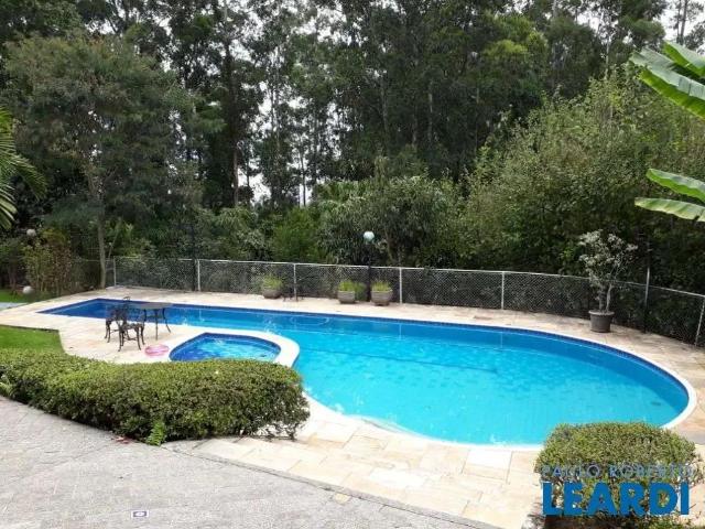 Casa / Sobrado em Condomínio para Locação em Barueri/SP Tamboré 5 Quartos