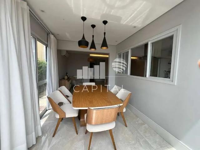 Casa / Sobrado em Condomínio para Locação em Barueri/SP Tamboré 3 Quartos