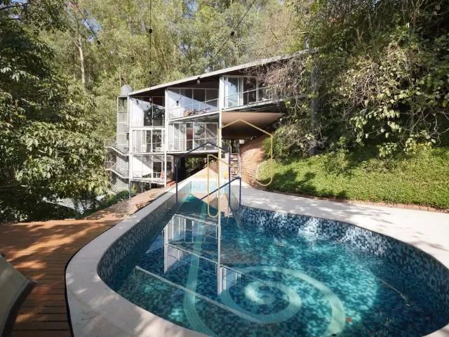 Casa / Sobrado em Condomínio para Locação em Barueri/SP Tamboré 3 Quartos