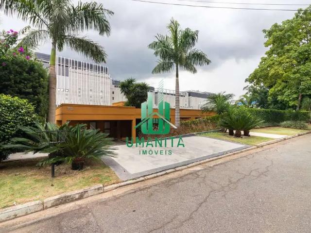 Casa / Sobrado em Condomínio para Locação em Barueri/SP Tamboré 3 Quartos