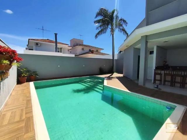 Casa / Sobrado em Condomínio para Locação em Bauru/SP Residencial Villaggio II 4 Quartos