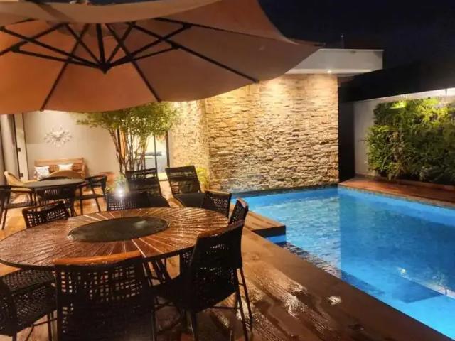 Casa / Sobrado em Condomínio para Locação em Bauru/SP Vila Aviação 4 Quartos