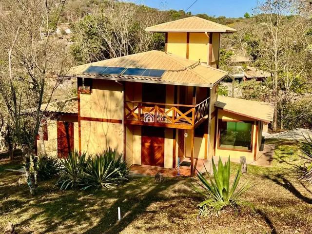Casa / Sobrado em Condomínio para Locação em Betim/MG Gentileza 3 Quartos