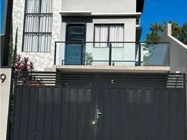 Casa / Sobrado em Condomínio para Locação em Bom Jesus dos Perdões/SP Lamismar II 3 Quartos