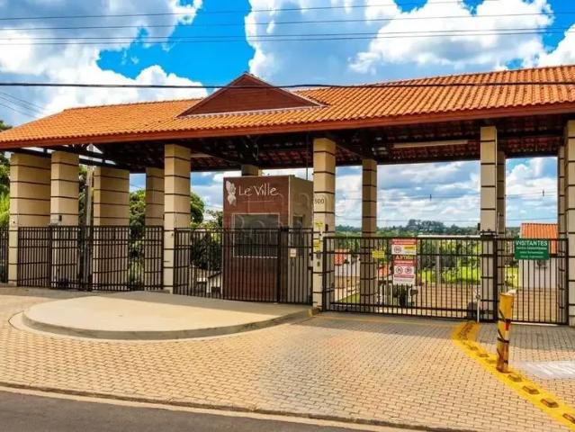 Casa / Sobrado em Condomínio para Locação em Botucatu/SP Jardim Tropical 3 Quartos
