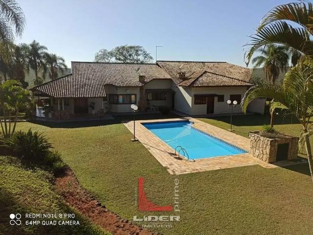 Casa / Sobrado em Condomínio para Locação em Bragança Paulista/SP Condomínio Jardim das Palmeiras 4 Quartos