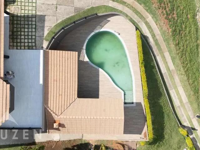 Casa / Sobrado em Condomínio para Locação em Bragança Paulista/SP Condomínio Jardim das Palmeiras 4 Quartos
