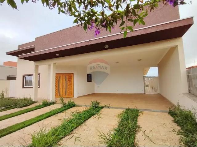 Casa / Sobrado em Condomínio para Locação em Bragança Paulista/SP Condomínio Jardim Flamboyan 3 Quartos