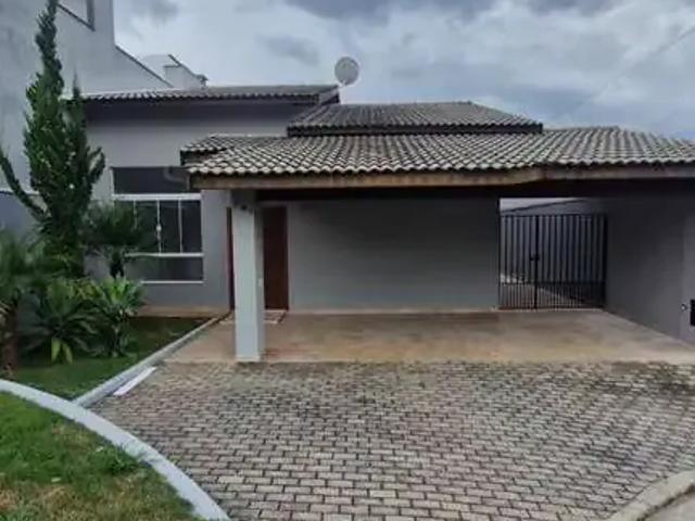 Casa / Sobrado em Condomínio para Locação em Bragança Paulista/SP Condomínio Portal da Serra 3 Quartos