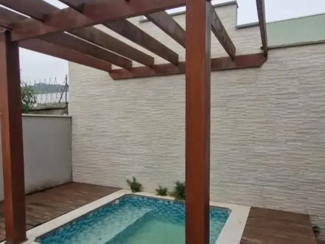 Casa / Sobrado em Condomínio para Locação em Bragança Paulista/SP Condomínio Portal da Serra 3 Quartos