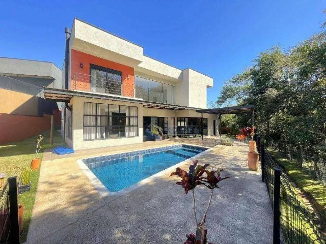 Casa / Sobrado em Condomínio para Locação em Bragança Paulista/SP Condomínio Vale das Águas 3 Quartos