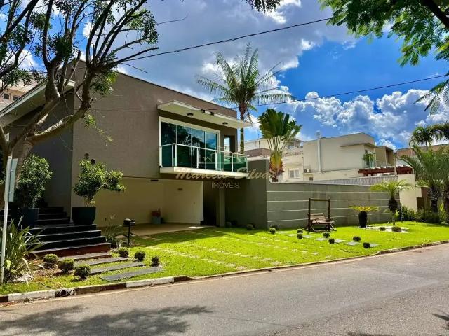 Casa / Sobrado em Condomínio para Locação em Bragança Paulista/SP Residencial Euroville 4 Quartos