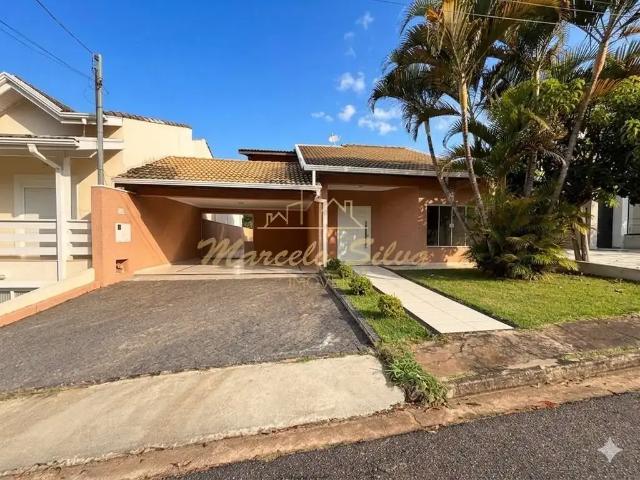 Casa / Sobrado em Condomínio para Locação em Bragança Paulista/SP Residencial Euroville 3 Quartos