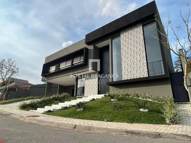 Casa / Sobrado em Condomínio para Locação em Bragança Paulista/SP Residencial Euroville II 4 Quartos