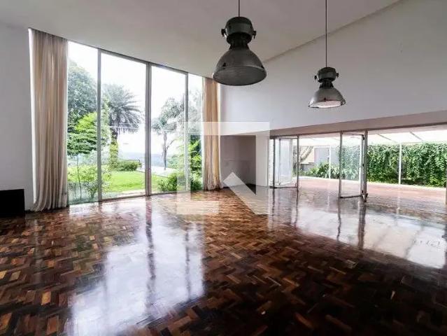 Casa / Sobrado em Condomínio para Locação em Brumadinho/MG Retiro Das Pedras 4 Quartos