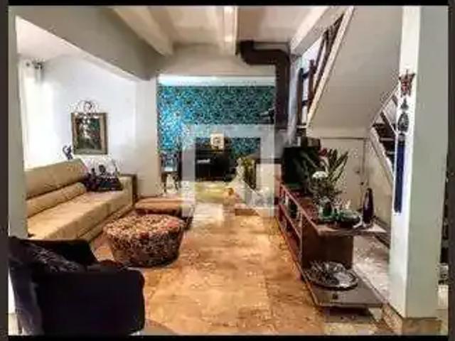 Casa / Sobrado em Condomínio para Locação em Brumadinho/MG Retiro do Chalé 4 Quartos