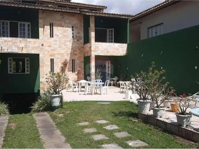 Casa / Sobrado em Condomínio para Locação em Camaçari/BA Arembepe Abrantes 4 Quartos