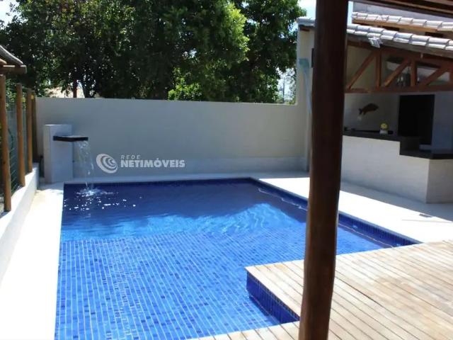 Casa / Sobrado em Condomínio para Locação em Camaçari/BA Barra do Jacuípe 5 Quartos