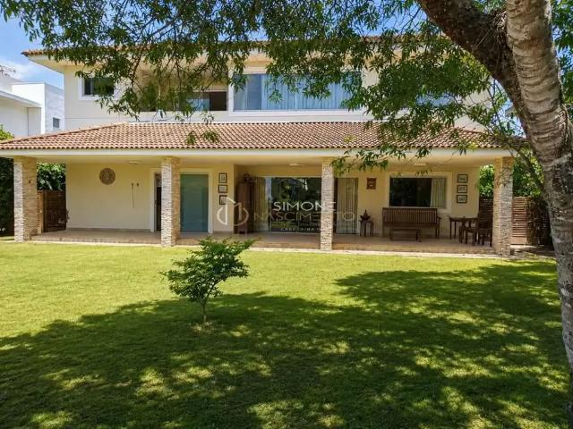 Casa / Sobrado em Condomínio para Locação em Camaçari/BA Praia de Busca Vida 5 Quartos