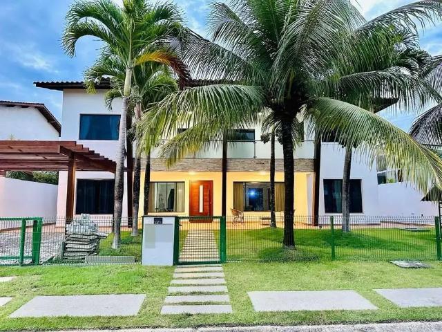 Casa / Sobrado em Condomínio para Locação em Camaçari/BA Praia de Busca Vida 5 Quartos