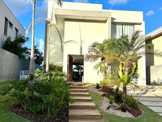 Casa / Sobrado em Condomínio para Locação em Camaçari/BA Vilas de Abrantes 3 Quartos